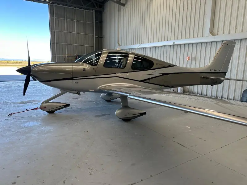 2017 Cirrus SR22 G6 GTS FIKI Single Engine Piston Aircraft (UNDER ...